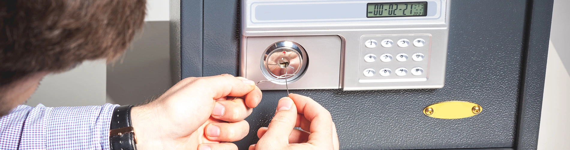 Safe Cracking Crystal Lake, IL - Safe Cracking Locksmith
